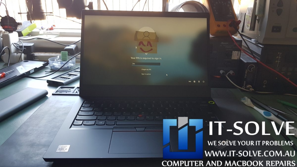 Lenovo Thinkpad E14 broken screen replacement | Laptop and Macbook ...